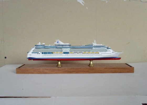 China Handcrafted Royal Caribbean Cruise Ship Models Radiance Of The Seas Model , Injection Mold Making supplier