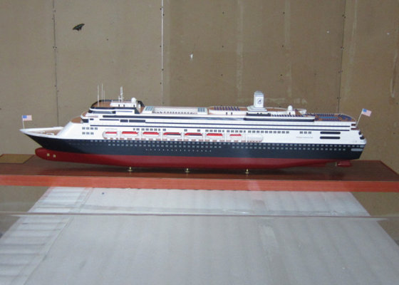 China MS Amsterdam Cruise Ship Models With Solid Wood Paint For Gift Ornaments supplier