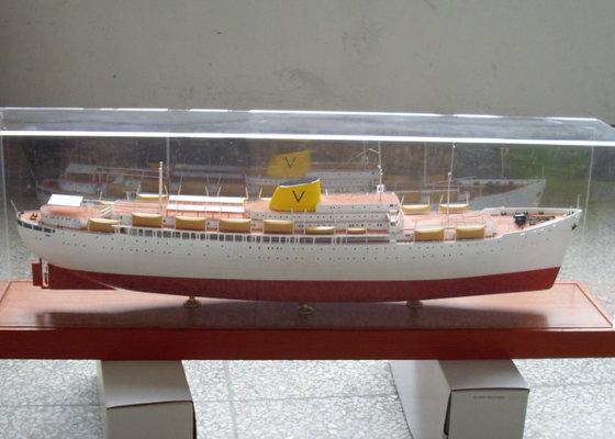 China Ferry boat Ship Model With Glass Fiber Reinforced Plastics Hull Material supplier
