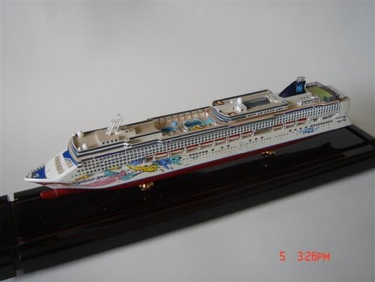 Outdoor Decoration Norwegian Cruise Ship Models Norwegian Jewel Cruise Ship Shaped supplier