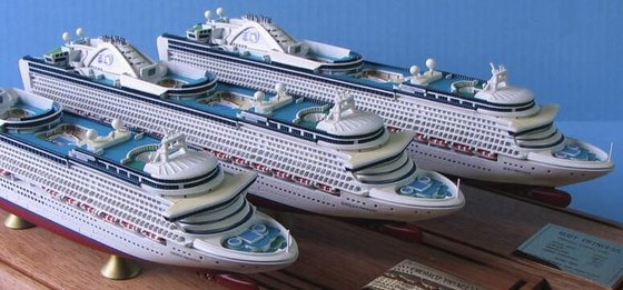 Caribbean Princess Cruise Wooden Tall Ship Models For School Library Decoration supplier