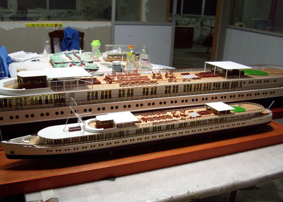 Fine Custom Ship Models , Passenger Ship Replica Models supplier