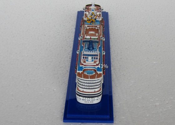 Scale 1:1200 Outdoor Decoration Carnival Dream Cruise Ship Model With Alloy Diecast  Anchor Material supplier